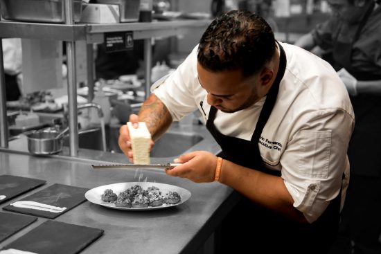 About Me – Chef Kelvin
